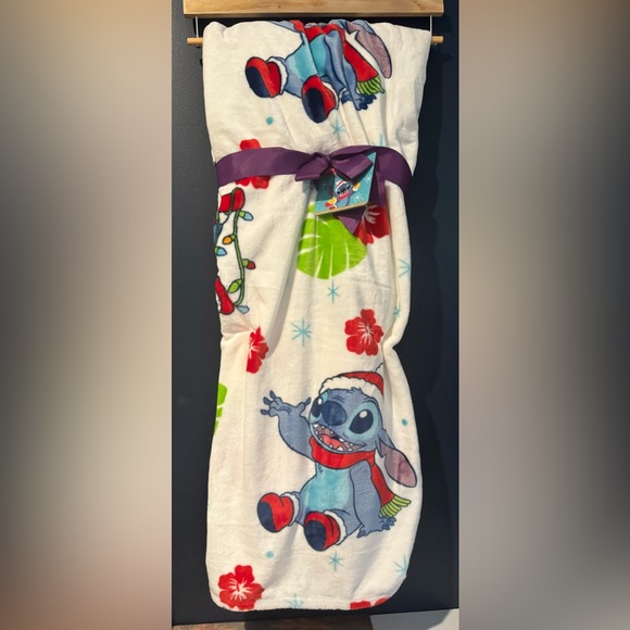 Disney | Bedding | Christmas Stitch Plush Throw Blanket | Poshmark